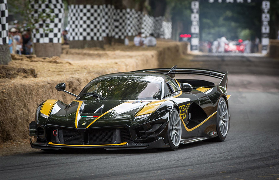 A Look Back at the Incredible Ferrari Line-Up at the 25th Goodwood ...