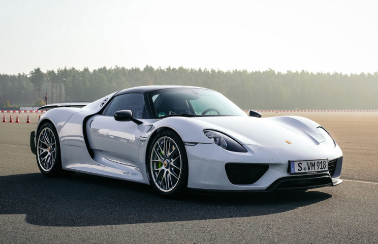 Porsche Ranks its Top 5 Fastest Models