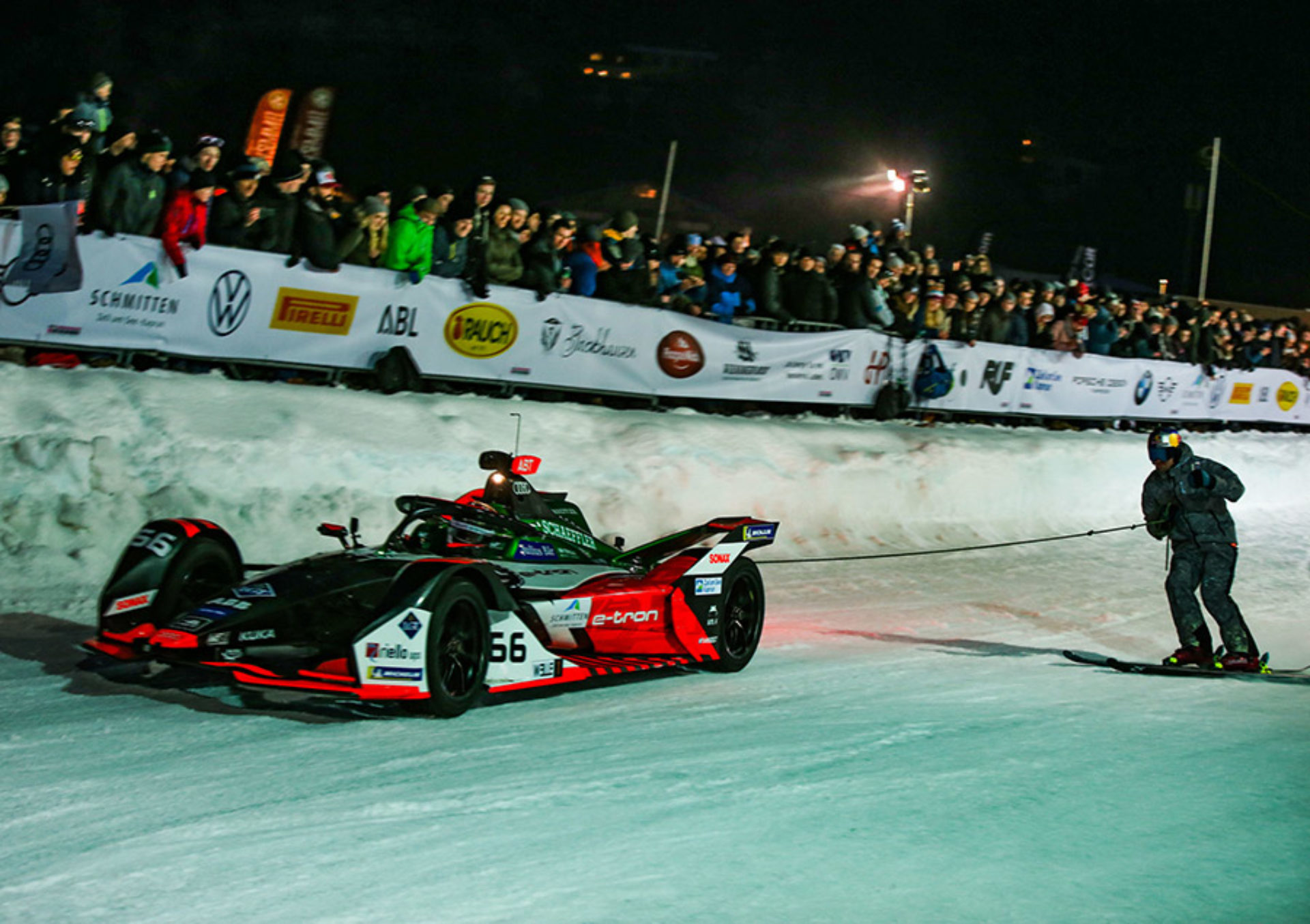 Audi Racing Drivers Show How It's Done in the Snow at GP Ice Race