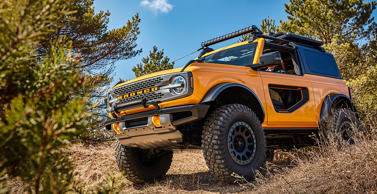 Ford Bronco Officially Returns as Flagship of 4x4 Family of Rugged SUVs