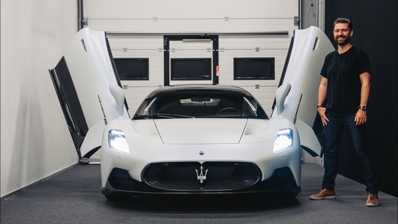 Maserati MC20 Supercar - First Look At Maserati’s New Carbon Car! - Mr JWW