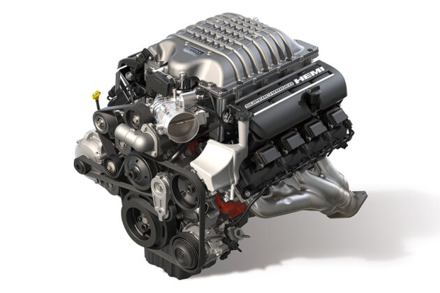 Mopar Unleashes 807-Horsepower Hellcrate Redeye Supercharged HEMI Crate ...