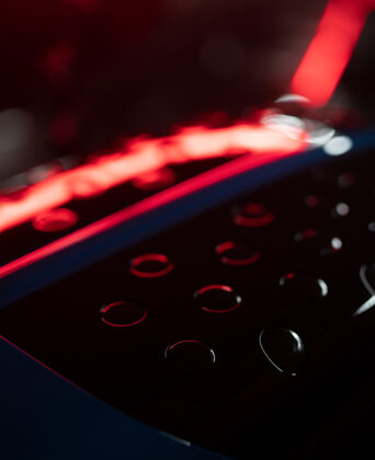 A Look Inside the Technological Concept of the Bugatti Bolide Dimple ...